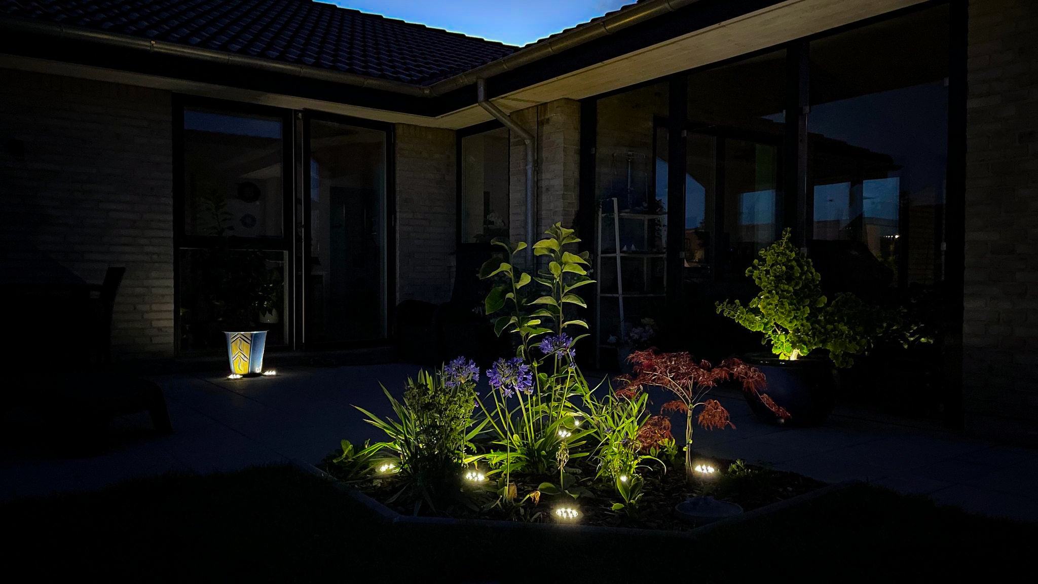 Solarhaven - Solcelle lamper til din have!